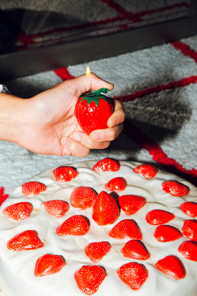 Lian Soy Strawberry Lighter – 7th Street Candle Co